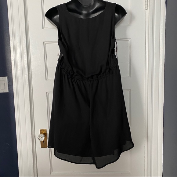 New Look | Dresses | New Look Inspire Adorable Little Black Dress ...